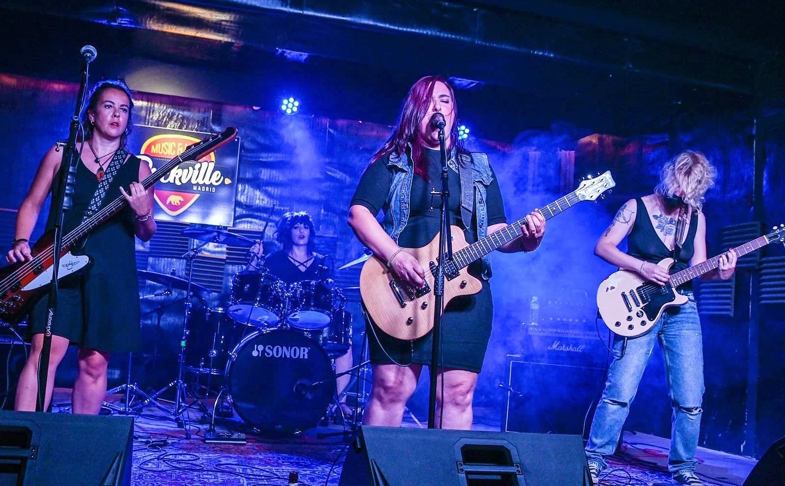 DASHARA - Chicas en Banda