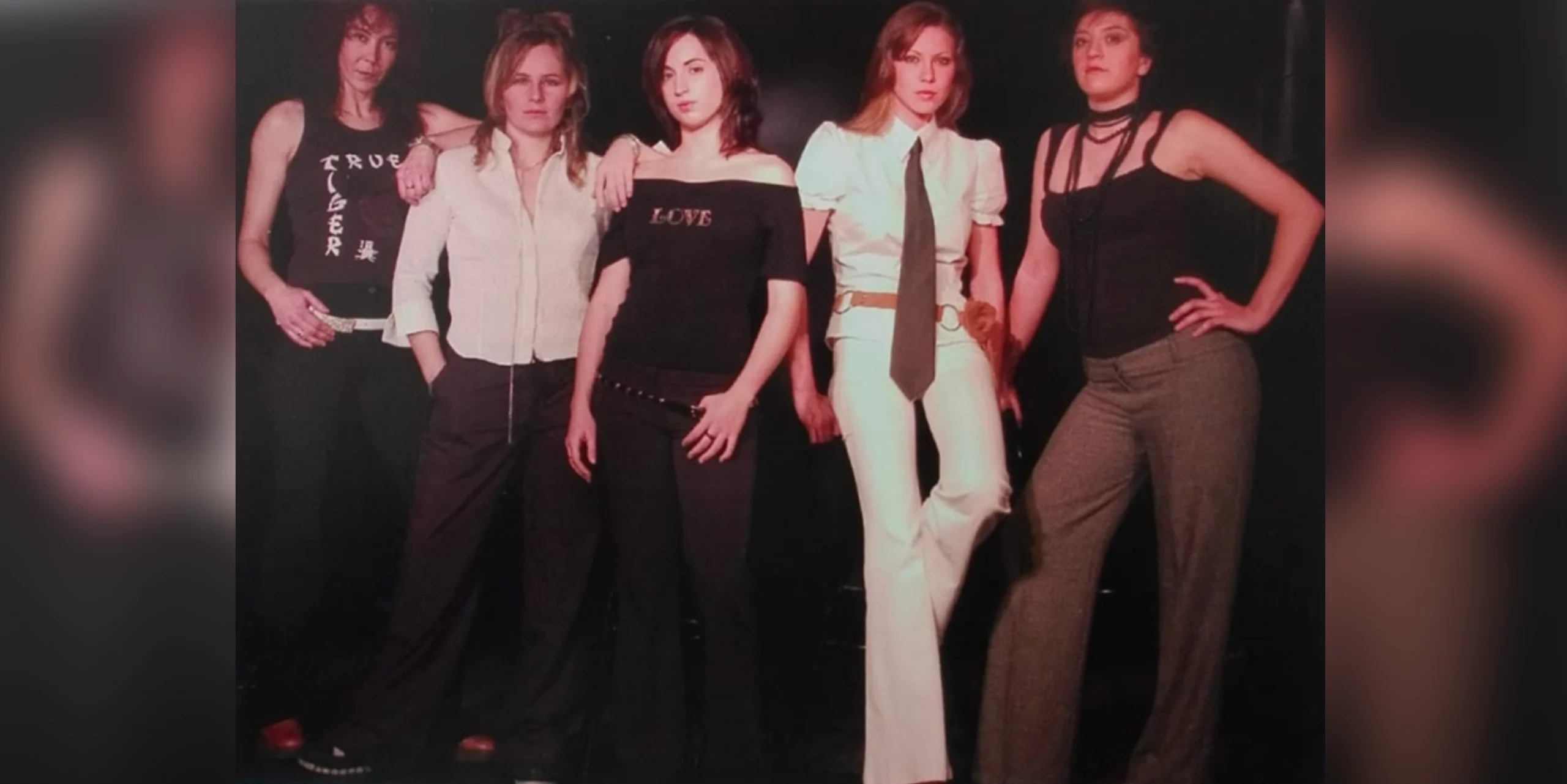 ROCK DIVAS - Chicas en Banda